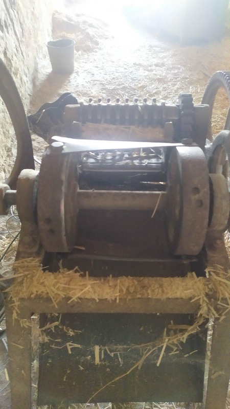 Samon maydalagich qoʻlda elektron qilingan