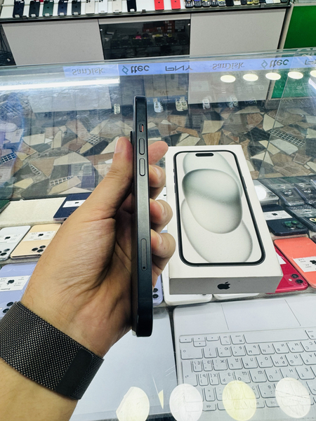 iPhone 15  128 gb ideal 94%