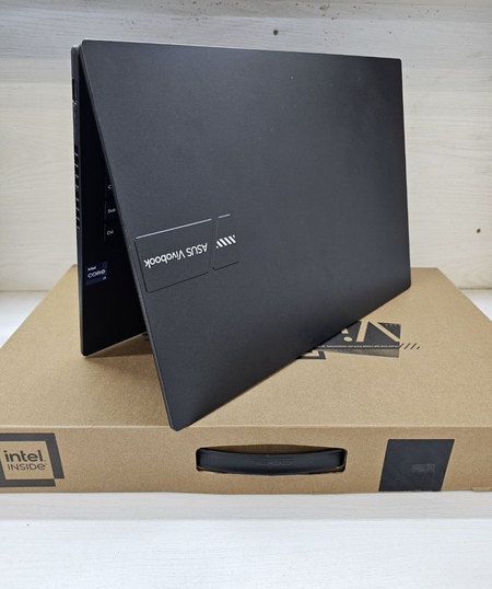 ASUS srochni sotiladi. Oxirgi modelidan