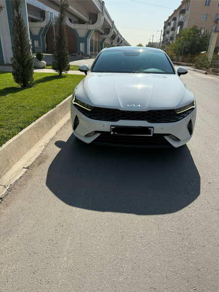 Kia 5 2 pozetsya 22.500 y.e