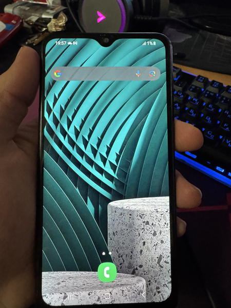 Продам samsung a10s 32