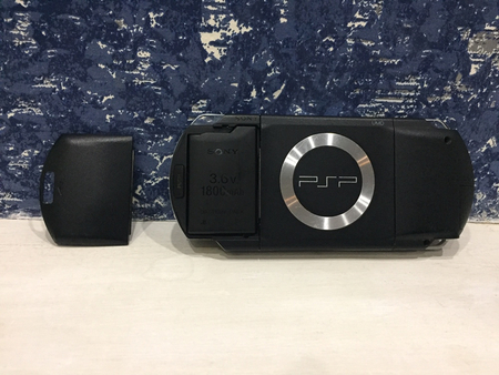 PlayStation Portable (PSP-1008)