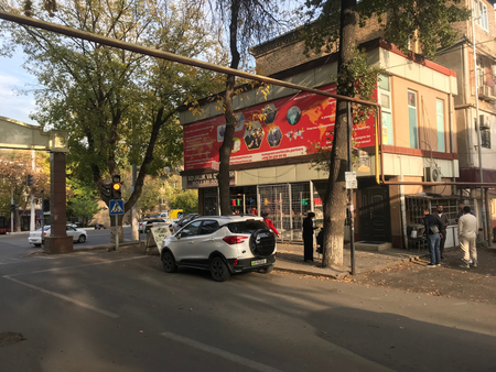 Arenda patval chilonzor 1kv yolning yuzida