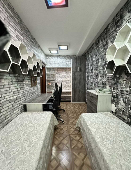Сдается 3х ком.квартира в новостройке на Максима Горького