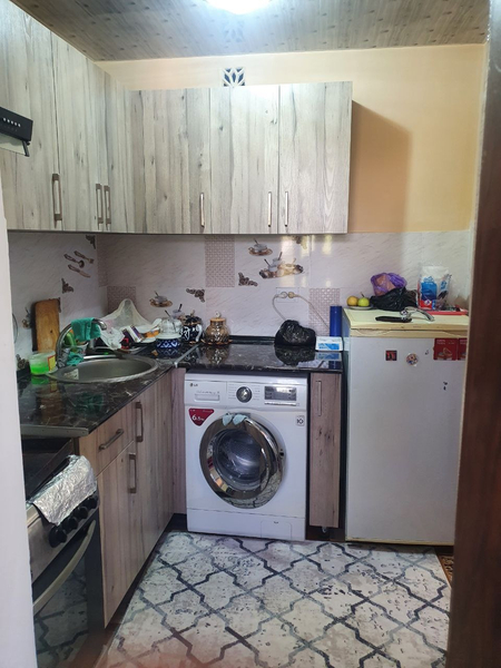 Продаётся дом 3х комнатная чирчик тройцк