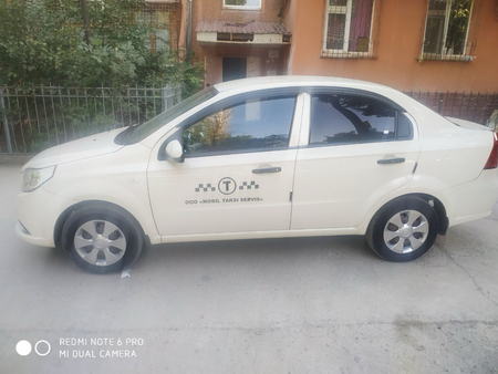 srochni sotiladi nexia 3 bir qoʻl moshina taksida akuratni ishlagan