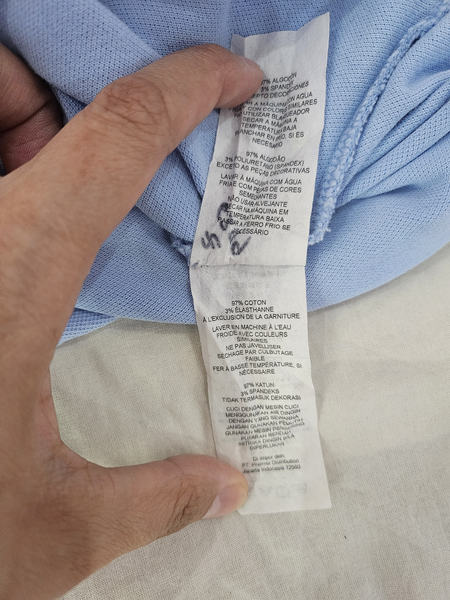 Armani Exchange . Xl.