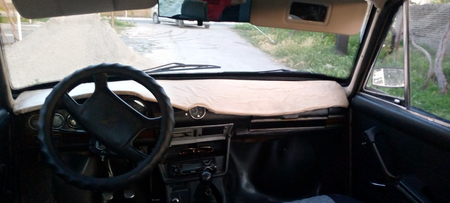 Vaz 2106 sotiladi