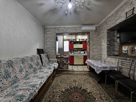 Юнусабад  15-й квартал Двухкомнатная квартира 3/4 (J3859)