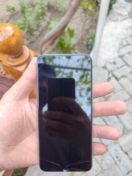 Vivo y21 ishlawi zur