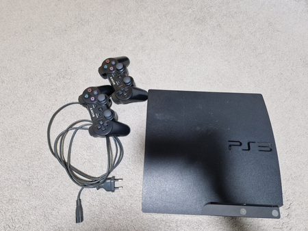 Playstation 3 slim 2ta jostiki bilan
2ta jostik bilan
2ta jostik bilan