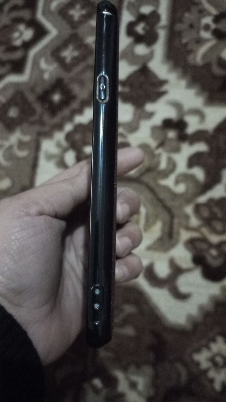 Samsung galaxy j7 sotiladi