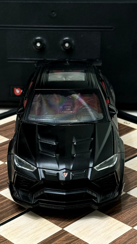 Lamborghini Urus Mansory original 1:24 modelka MANSORY EDITION