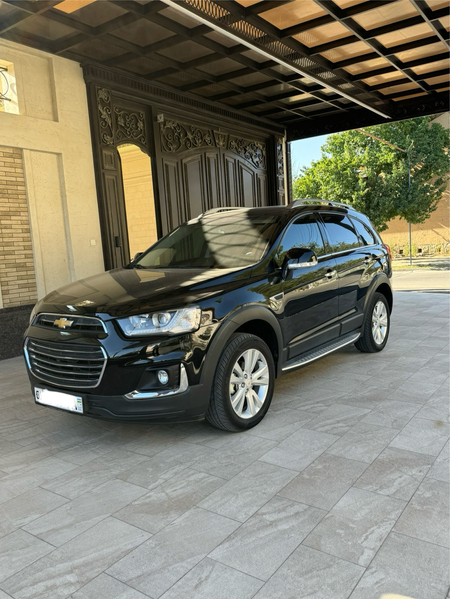 Captiva 4 qora LTZ