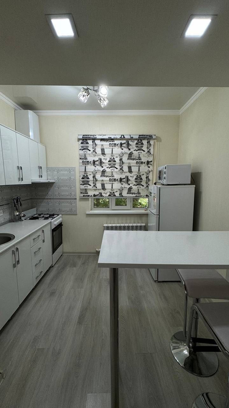 Центр Ha Ц5 1в2/3/4 \\nМетро Абдула Кадыри\\nПлощадь-45m2\\nМебель+Техника