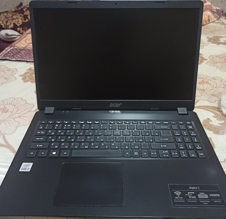 ACER Aspire 3 FHD core i3