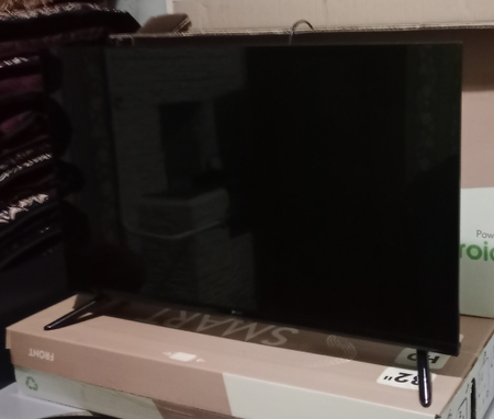 2ta Televizor smart 32 yangi iwlatilmagan