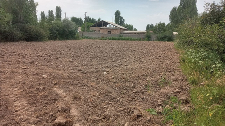 8 сотик ер сотилади бустонлик янги авул