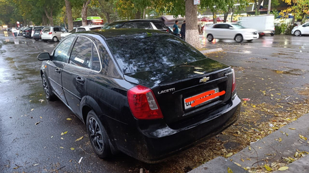 Продаётся Lacetti