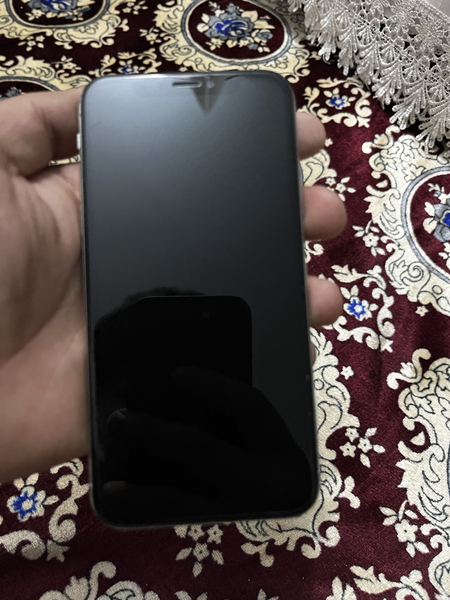 Iphone xs pamyat 64gb