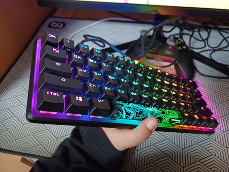 HyperX Aloy origins 60