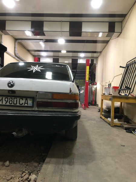 Varyantkayam gaplaworamiza Bmw e28