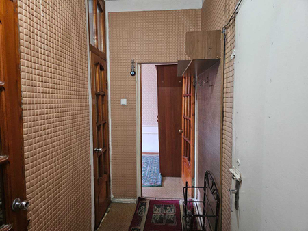 Продаю 2х ком квартиру на куйлюке2  ор-р Базарчик