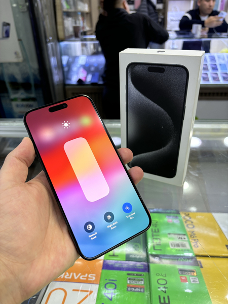 IPhone 15 pro max 256 gb 93% batareya
