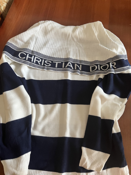 Продаётся кофта Christian dior