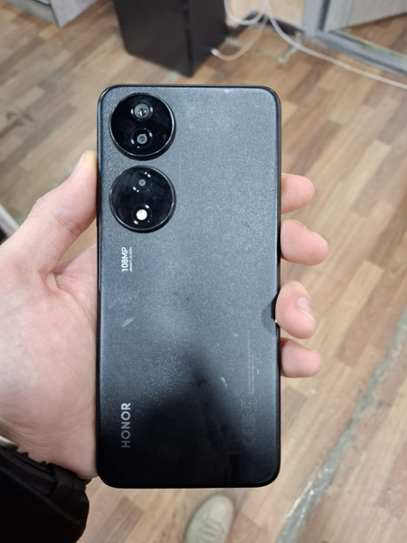 Honor x7b 256 xotira