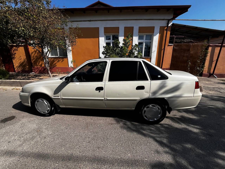 Chevrolet nexia 2