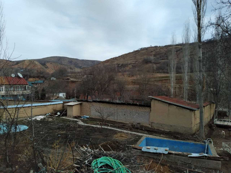 Дача под строительства 14 сот на берегу реки Угам в горах Хумсана