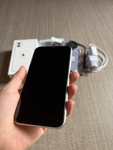 Iphone 11 белый 64gb
