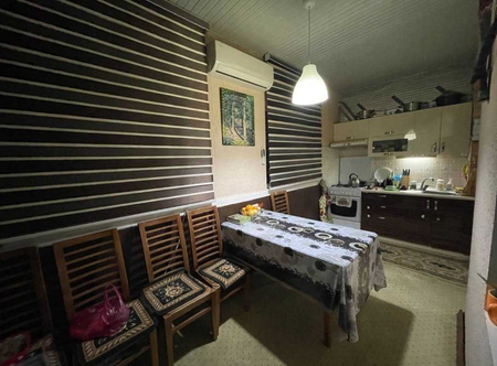 (К128877) Продается 4-х комнатная квартира в Алмазарском районе.