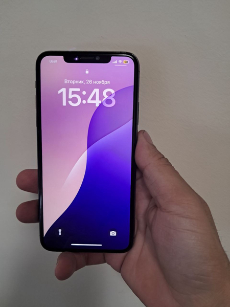 IPhone 11 pro max 64 gb