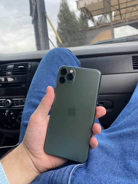 iphone 11 pro max  ideal