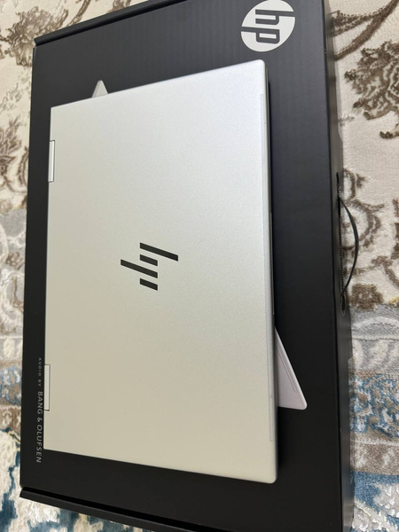 Ноутбук HP ENVY x360 14 dyum