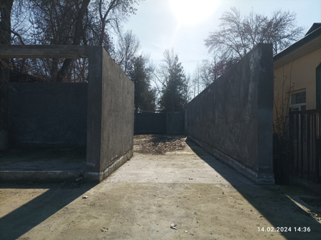 прадаётсая участка