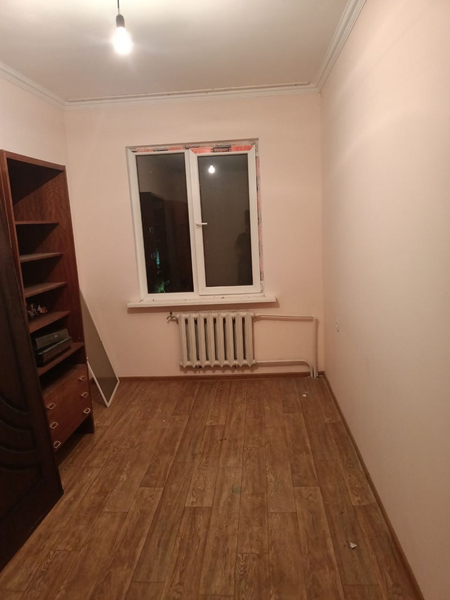 Срочно 4/4/4 на ТТЗ-1 Продается Квартира