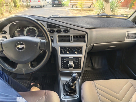 Chevrolet Nexia 2 Donc 1.6L  full