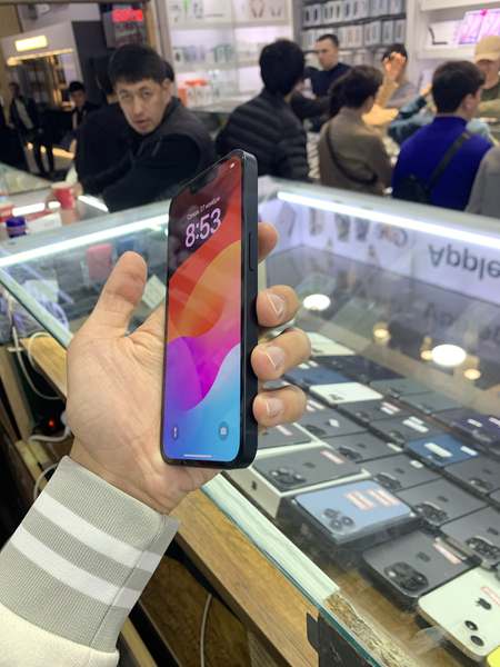 Iphone 13 256GB 95 yomkst