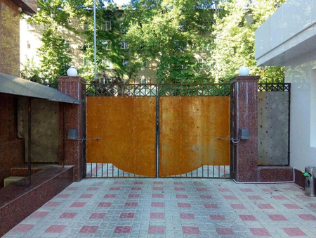 Автоматика на распашные ворота Erreka Temis.