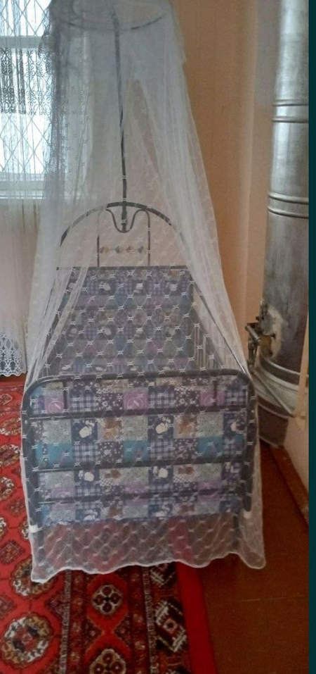 Продается детская кроватка,и качеля