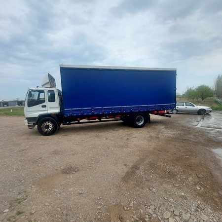 Isuzu sotiladi 10 lik