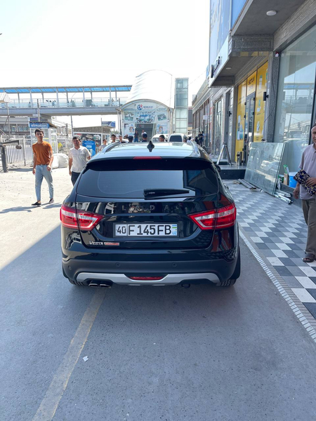 Lada Vesta Cross