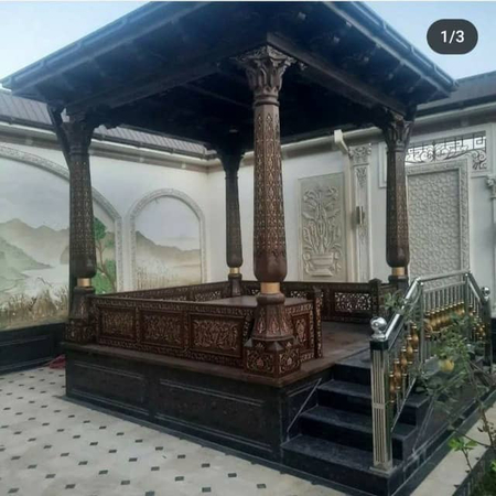 Йогоч Зина ва бисеткалар лестниса