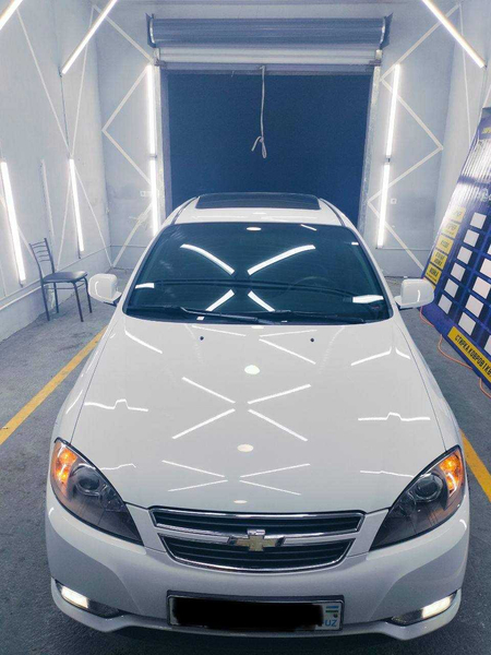Chevrolet Gentra (Lacetti) 3-pozitsiya avtomat SROCHNO sotiladi !!!