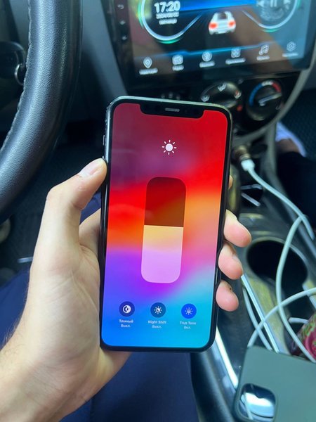 Iphone 11 pro.