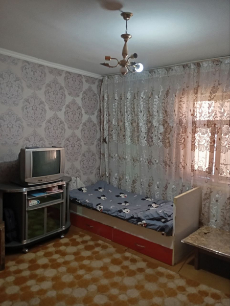 Бектемир ,молбозор тараф 2соту ,3хона