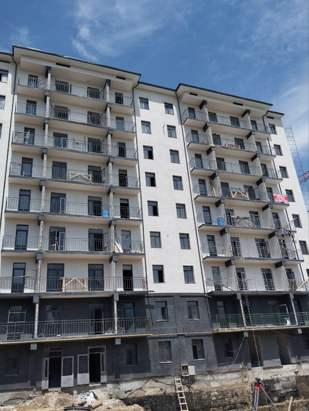 Срочно продаётся  коробка[44.6м] Яшнабад р-н